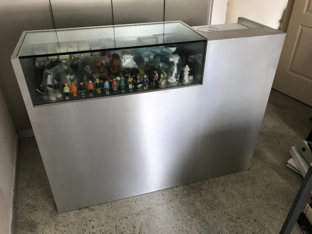 Custom Made Display Showcase Counter Shelves Retail Cashier, Furniture ...