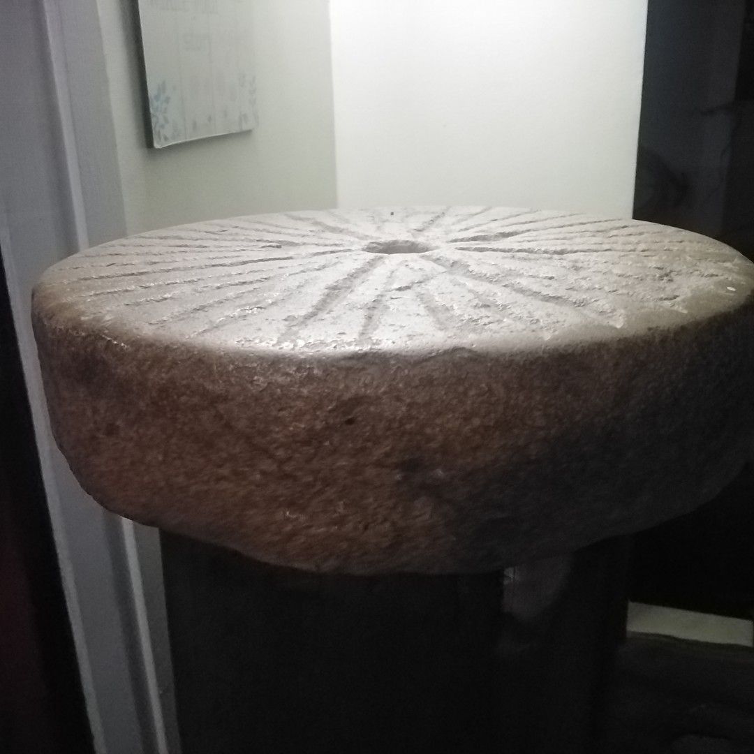 Dadapilan, Sugarcane Mill with Stone Mills, Furniture & Home Living ...