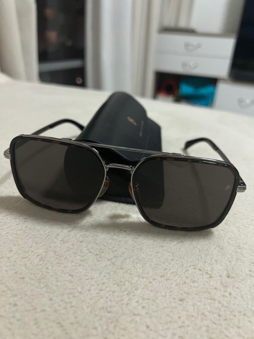 DB 7083 - David Beckham BRAND NEW Dark silver, Men's Fashion, Watches ...