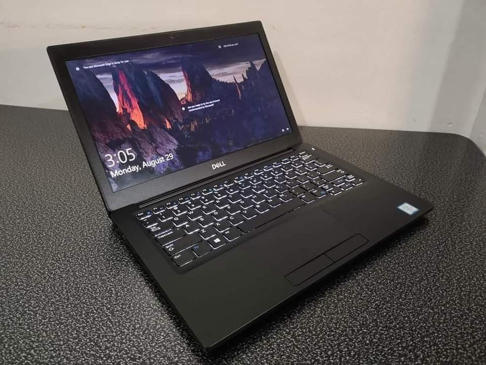 Dell Latitude E7290 Intel 7th Gen. Core i5 vPro Laptop 8GB RAM , 256GB ...