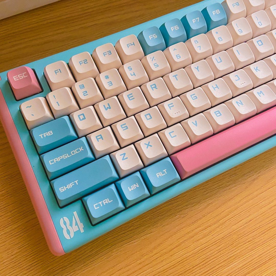 Dustsilver d84 milkshake keyboard, Computers & Tech, Parts ...