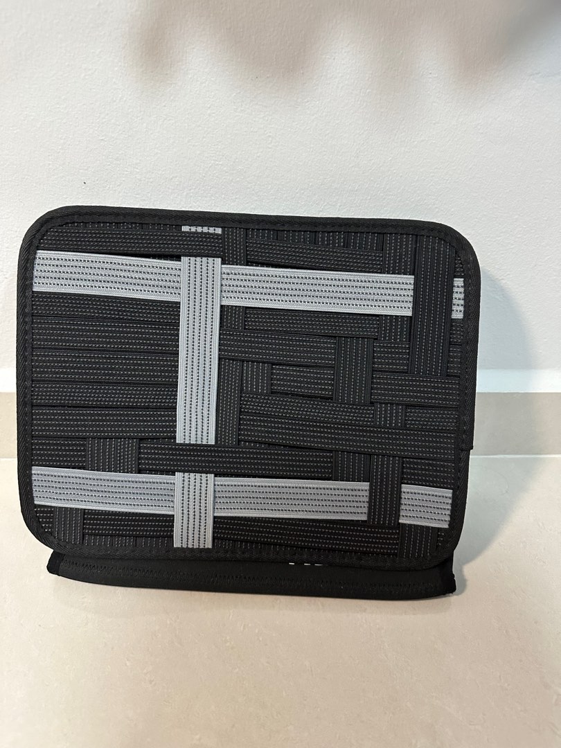 Elastic Strap Grid Organiser, Women's Fashion, Jewelry & Organisers ...