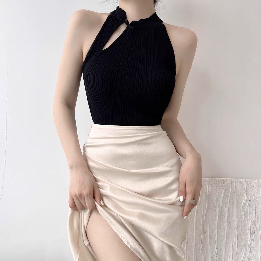 Halterneck Cheongsam Top, Women's Fashion, Tops, Sleeveless on Carousell