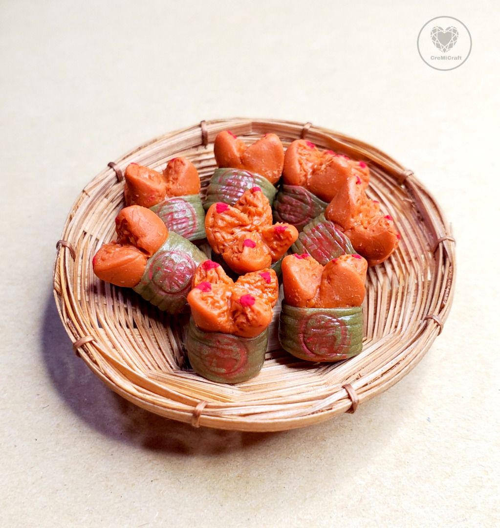 Handmade Miniature Huat Kueh, Fa Kueh, Hobbies & Toys, Stationery ...
