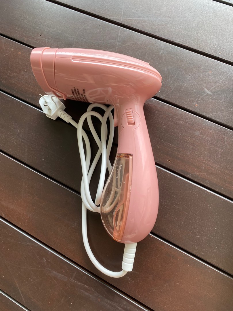 Handy iron, TV & Home Appliances, Irons & Steamers on Carousell