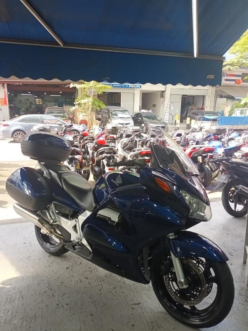 Honda ST1300 - COE Expiry: Aug 2024, Motorcycles, Motorcycles for Sale, Class 2 on Carousell