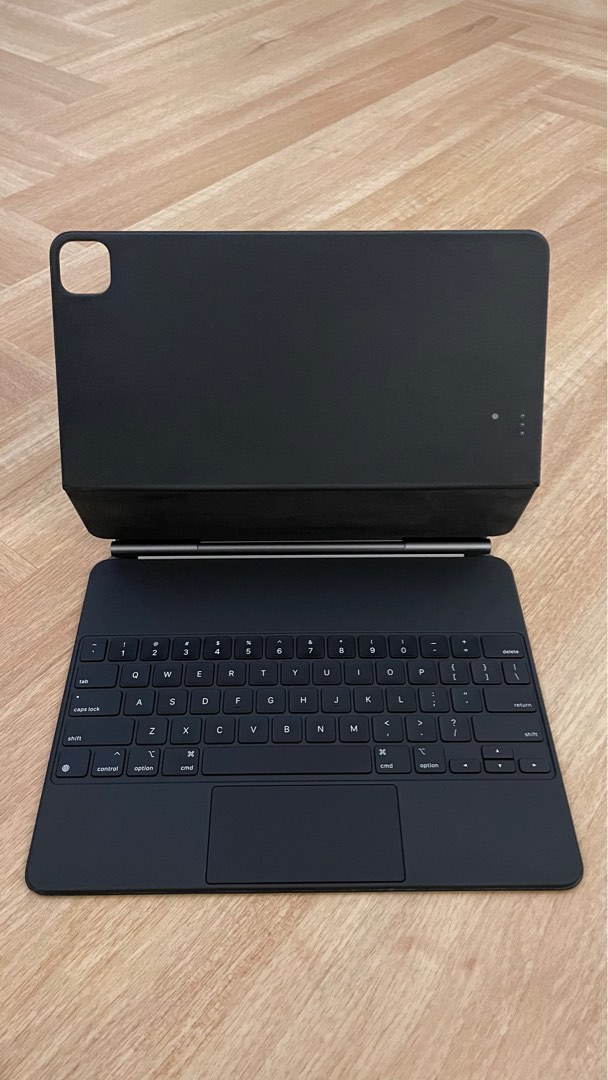 Ipad pro 12.9 inch magic keyboard case (For gen 3, 4 and 5), Mobile ...