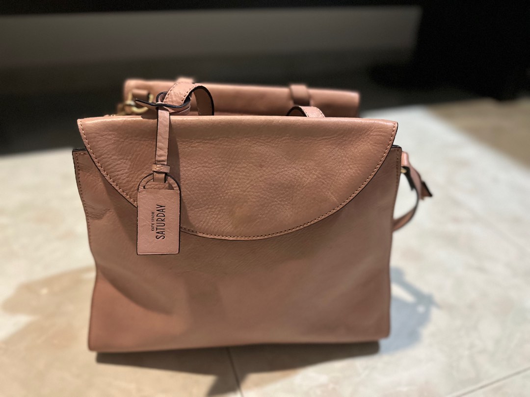 Kate Spade Saturday bag, Women's Fashion, Bags & Wallets, Shoulder Bags ...