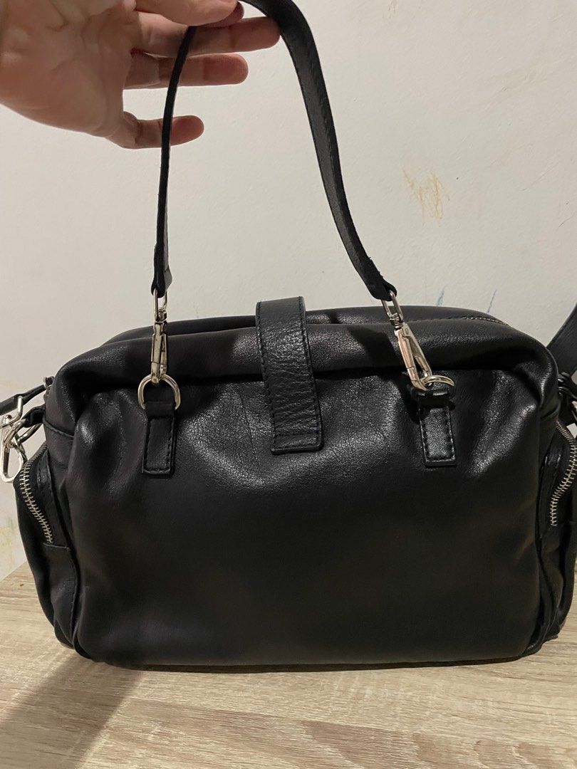 KAYNN Sash Medium, Fesyen Wanita, Tas & Dompet di Carousell