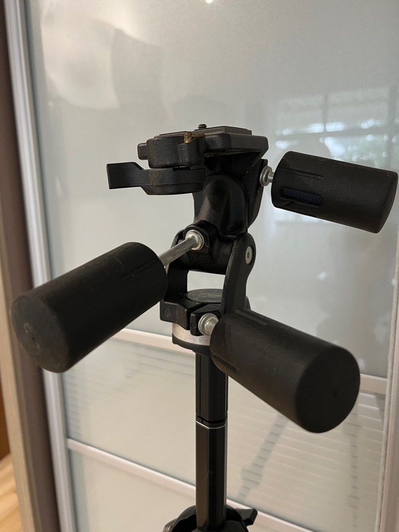 Manfrotto 190 Pro B, Photography, Photography Accessories, Tripods ...