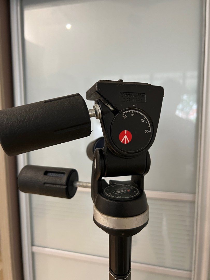 Manfrotto 190 Pro B, Photography, Photography Accessories, Tripods ...