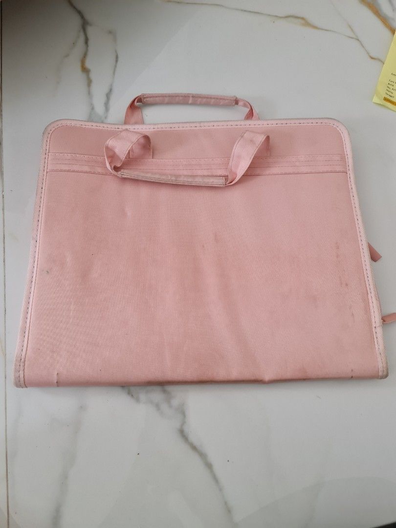 Map Folder ukuran A4, Buku & Alat Tulis, Alat Tulis di Carousell