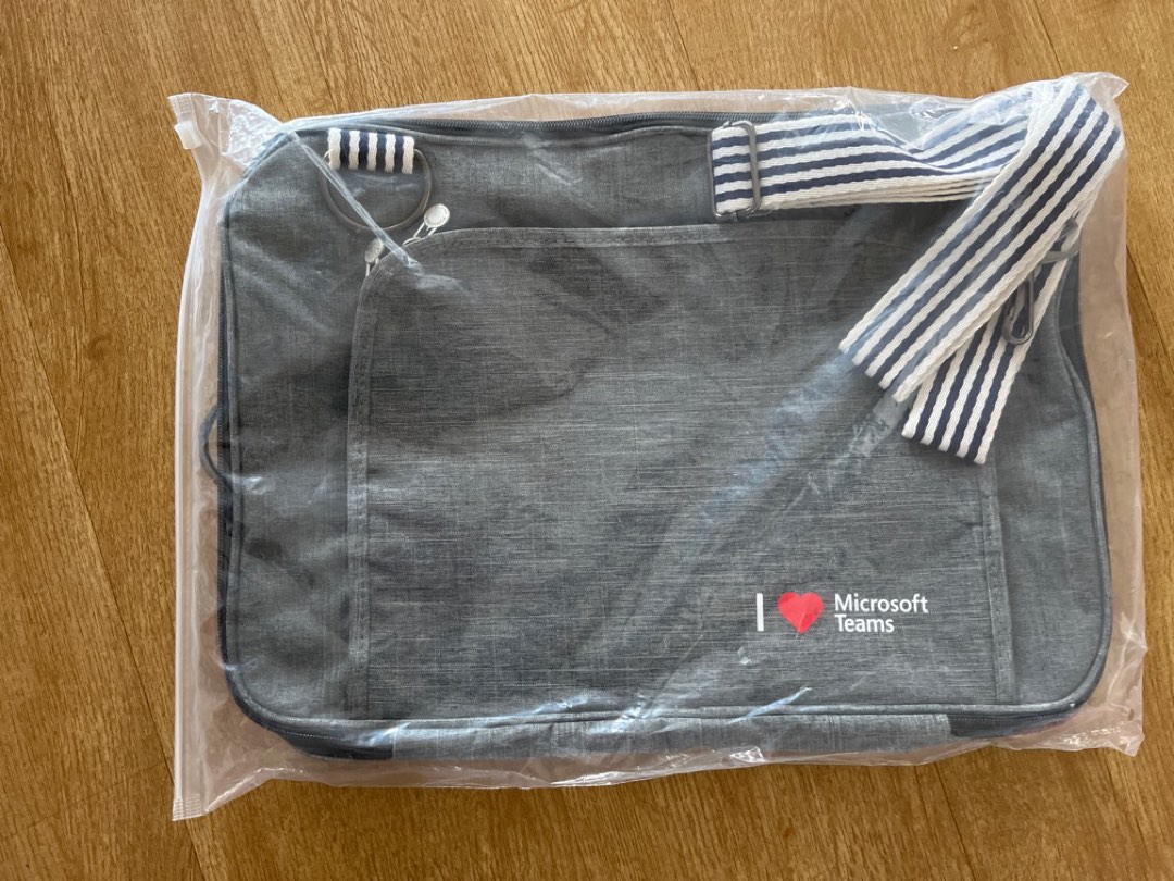 Microsoft Laptop Bag, Computers & Tech, Parts & Accessories, Laptop ...