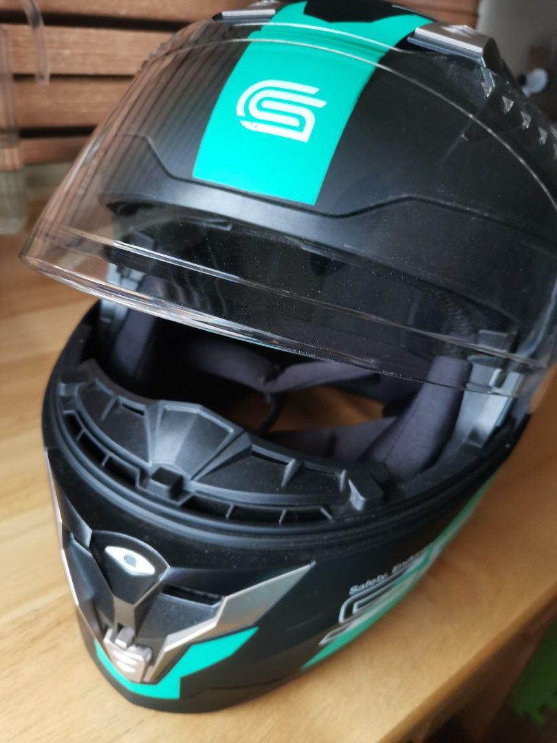 Motorcycle Helmet SEC Original (Slightly used), Motorbikes, Motorbike ...