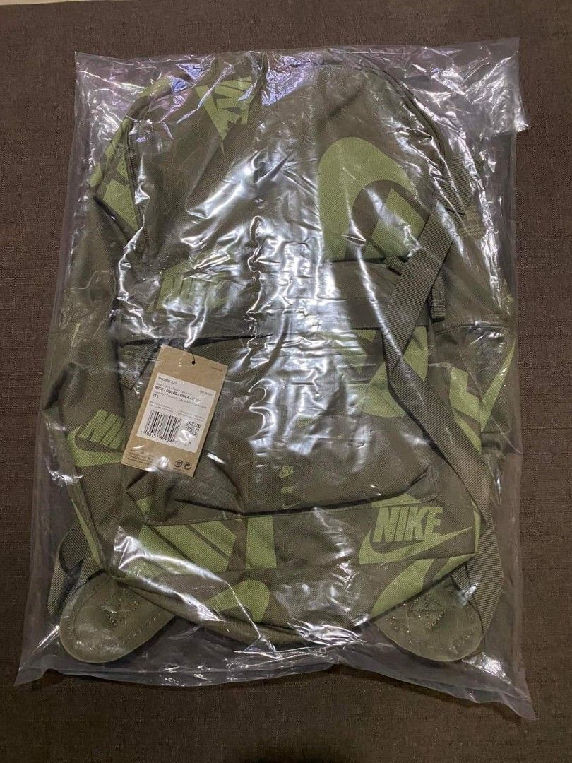 NIKE CAMO HERITAGE BACKPACK (25L), Men's Fashion, Bags, Backpacks on ...