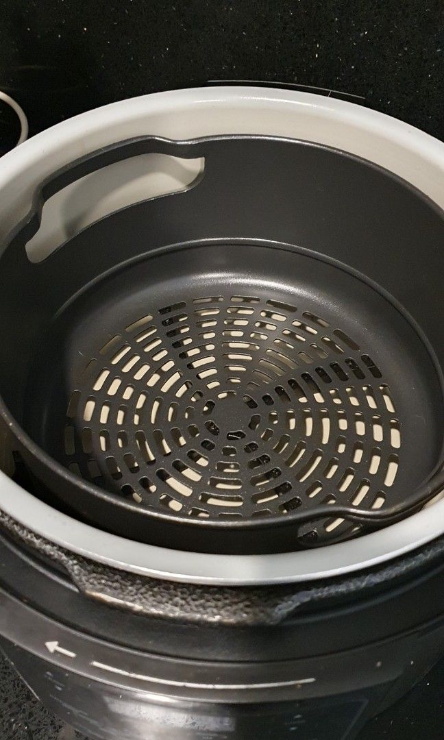 Ninja Foodie 8 in 1 Multicooker OP300: Pressure cooker + Airfryer, TV & Home Appliances, Kitchen ...