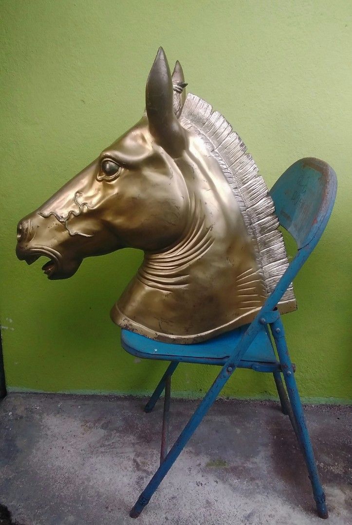 Old big size cast horse head figuring, Hobbies & Toys, Collectibles ...