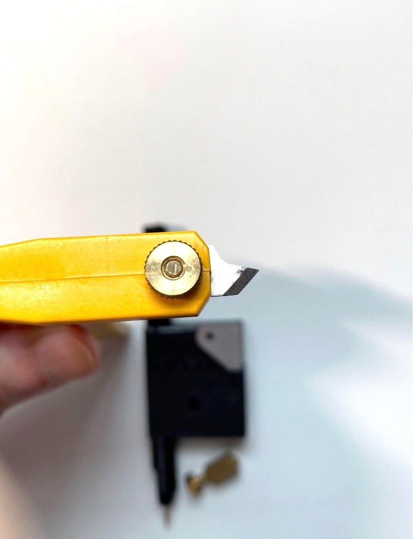 Olfa Compass Cutter/Blade Refill (new), Hobbies & Toys, Stationery ...