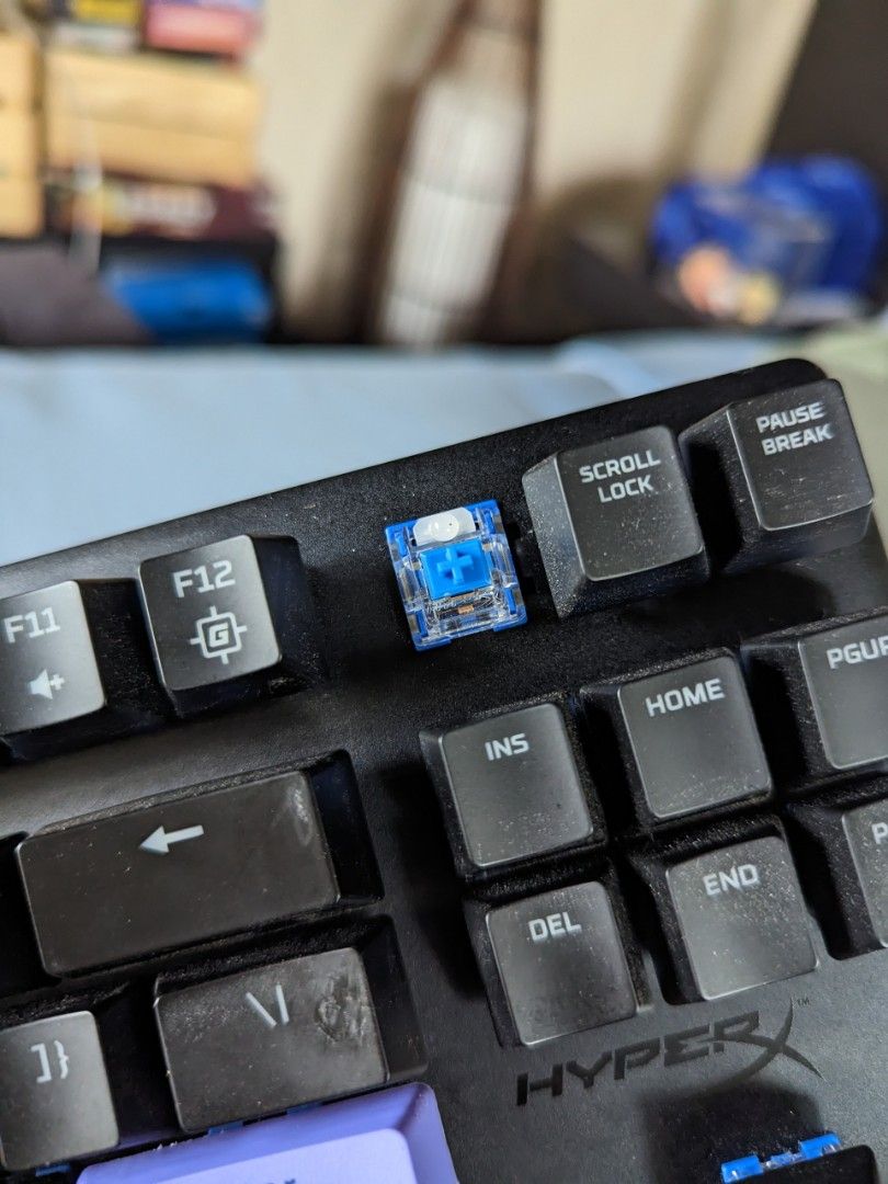 Pre-loved HyperX Alloy Origins Core Blue Switch Tenkeyless Mechanical ...