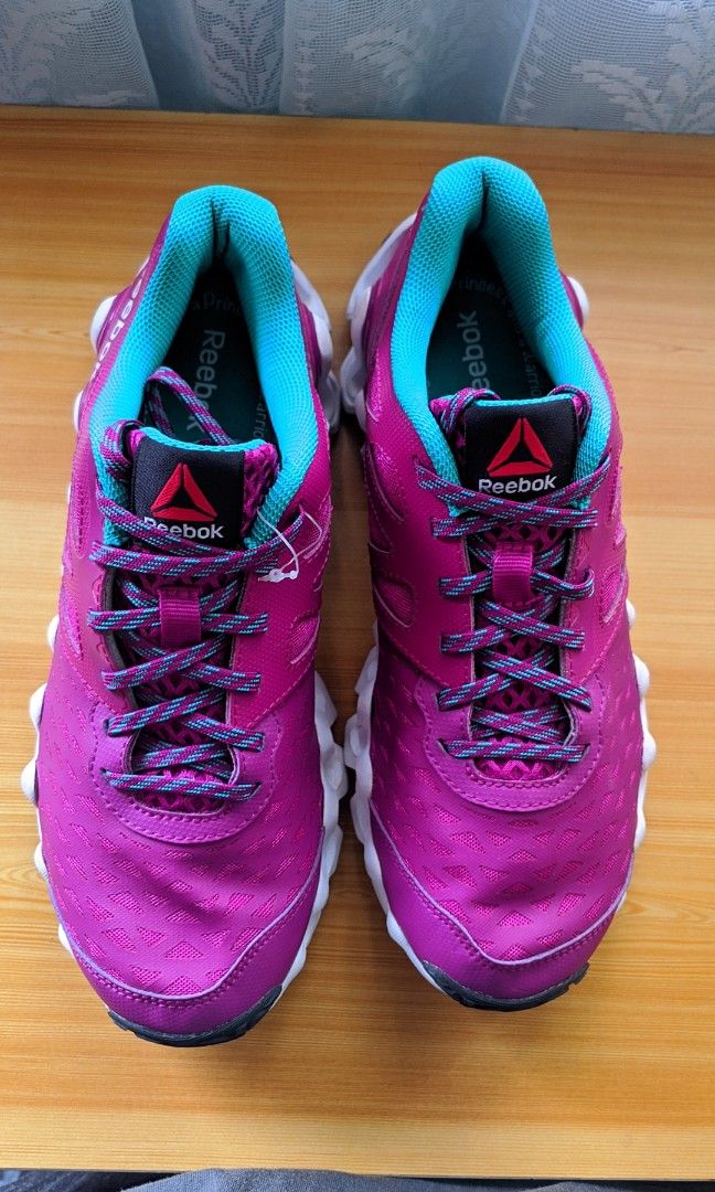Reebok Zigtech shoes, Women's Fashion, Footwear, Sneakers on Carousell