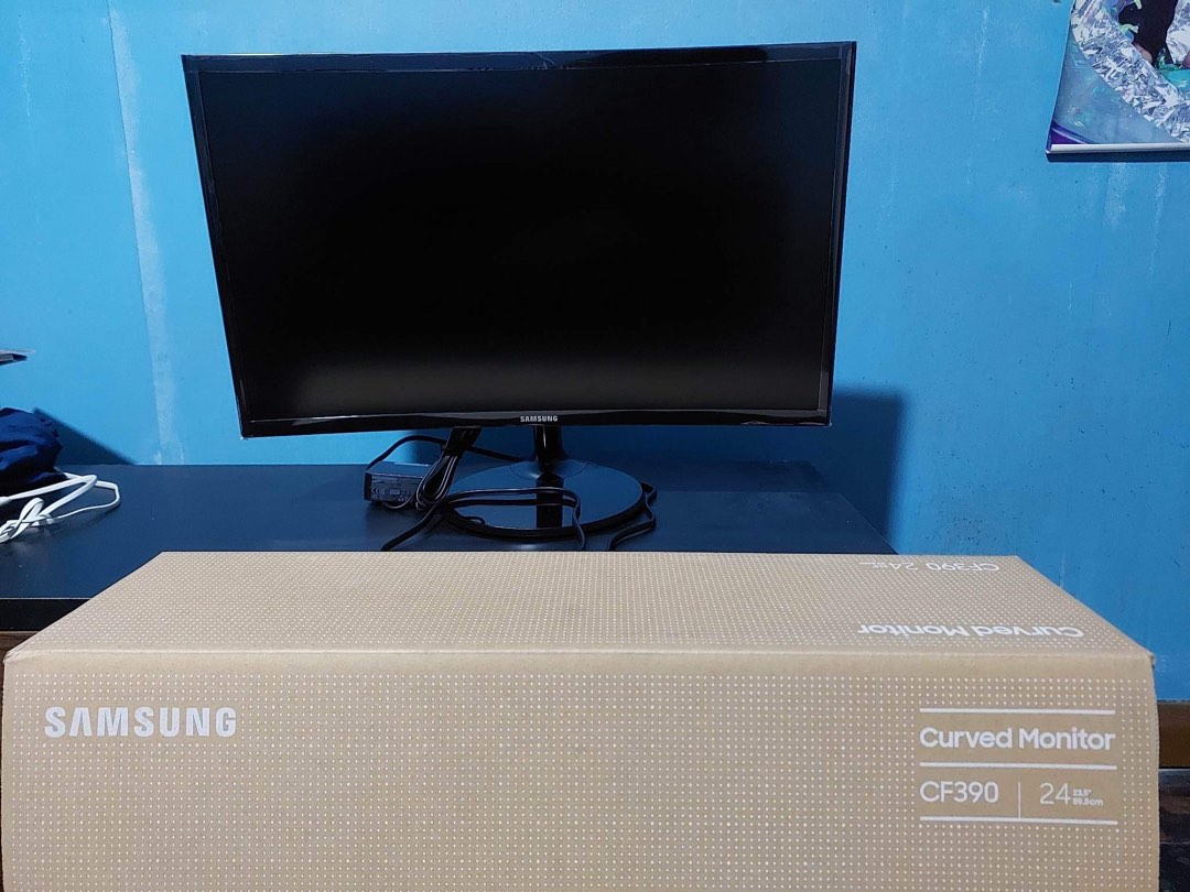 Samsung Monitor CF390, Computers & Tech, Parts & Accessories, Monitor ...