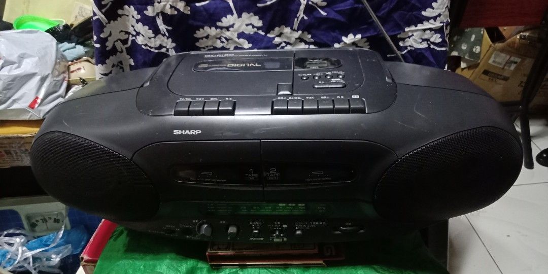 Sharp "BoomBox" QT-C150 CD Cassette Radio, Audio, Other Audio Equipment ...