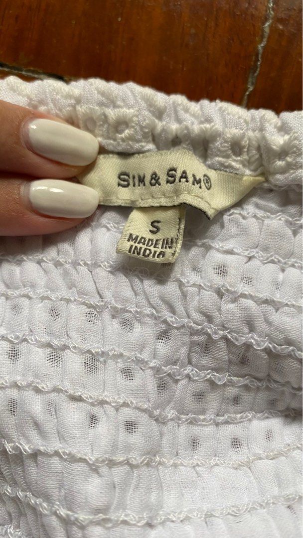 Sim & Sam White Tank Top, Women's Fashion, Tops, Blouses on Carousell