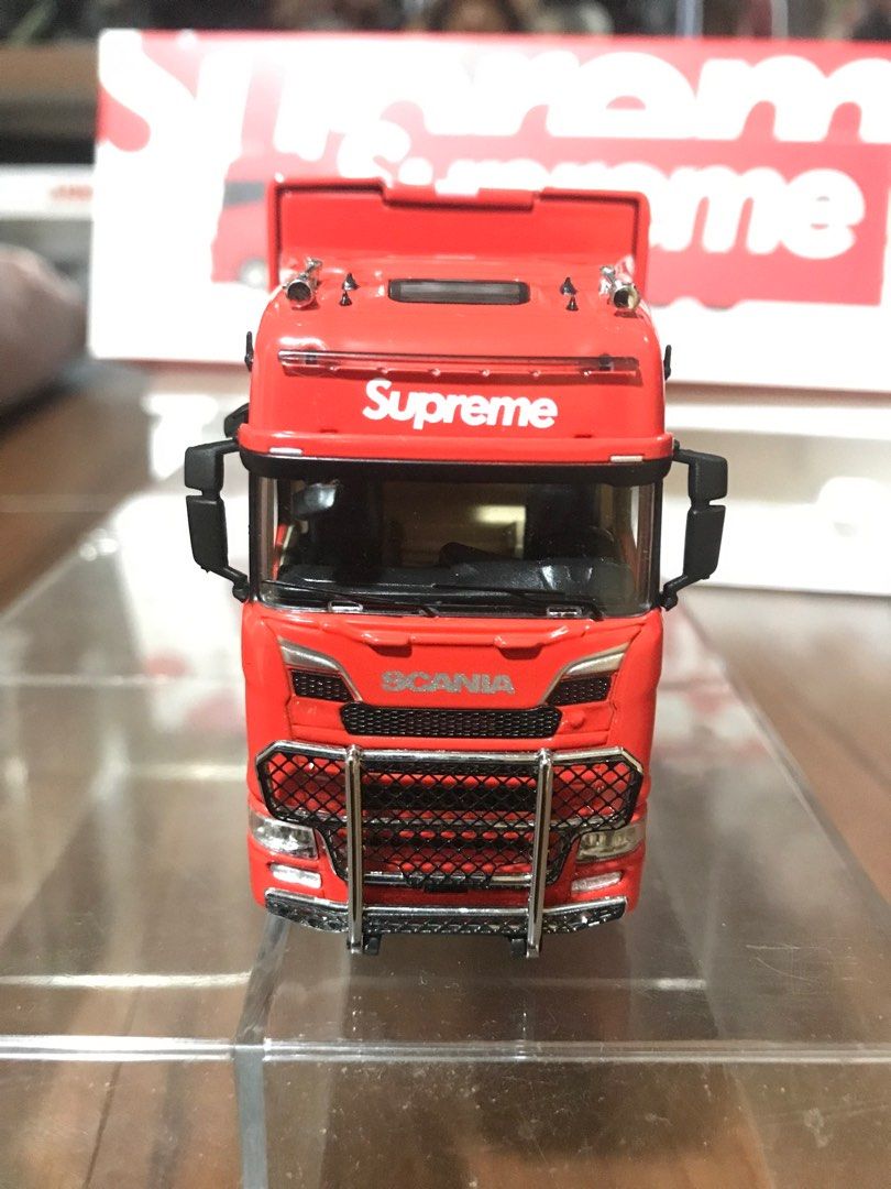 SUPREME team transport Truck Scania Gull Wing can open up container ...