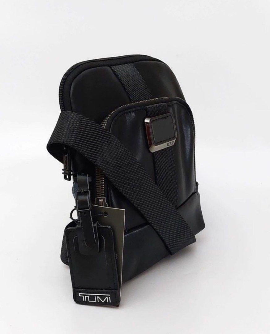 Tumi original Alpha bravo Barksdale crossbody bag, Men's Fashion, Bags ...