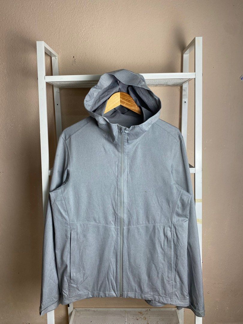 Uniqlo Block Tech Windbreaker, Men's Fashion, Coats, Jackets and ...