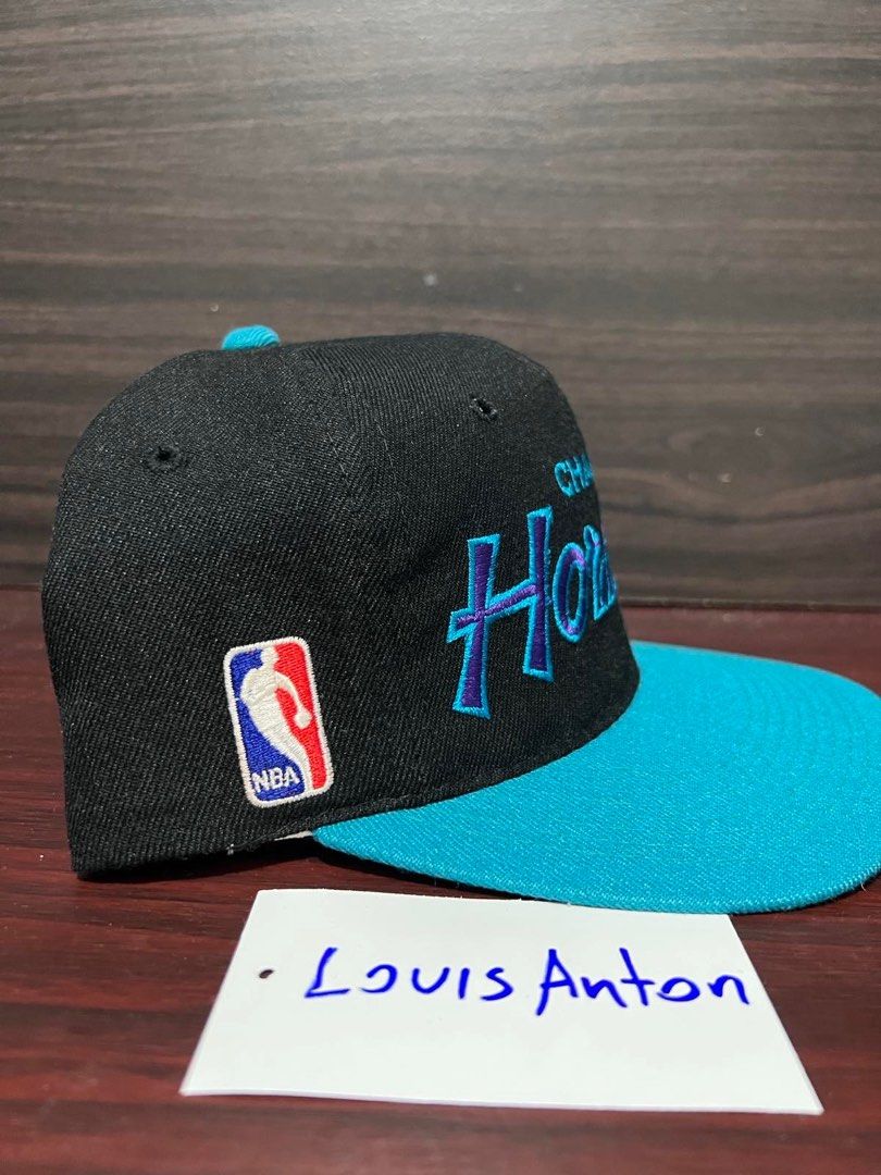 Vintage NBA Hornets 90s snapback cap (neg), Men's Fashion, Watches ...