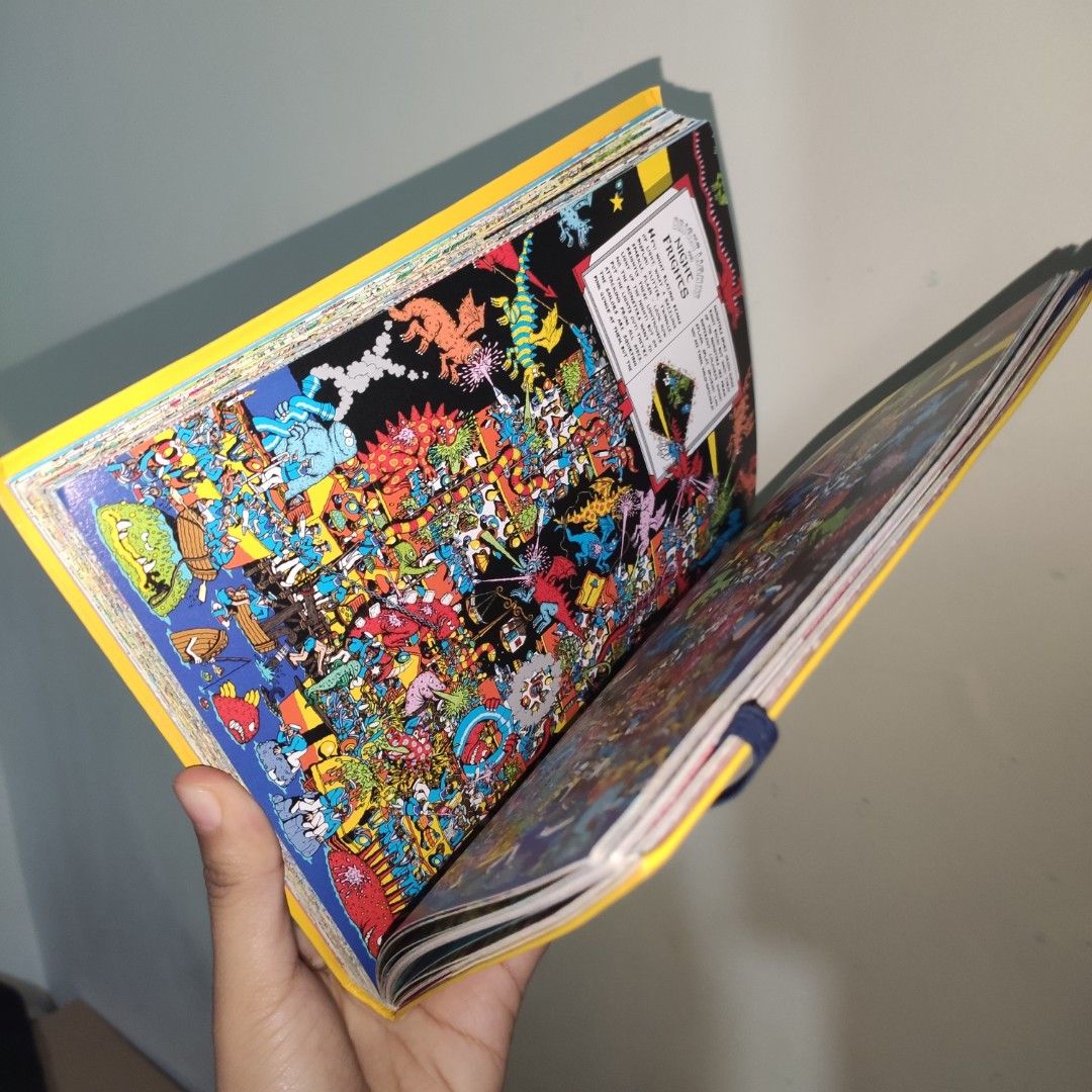 Where's Wally Waldo Travel Collection Book, Hobbies & Toys, Books ...