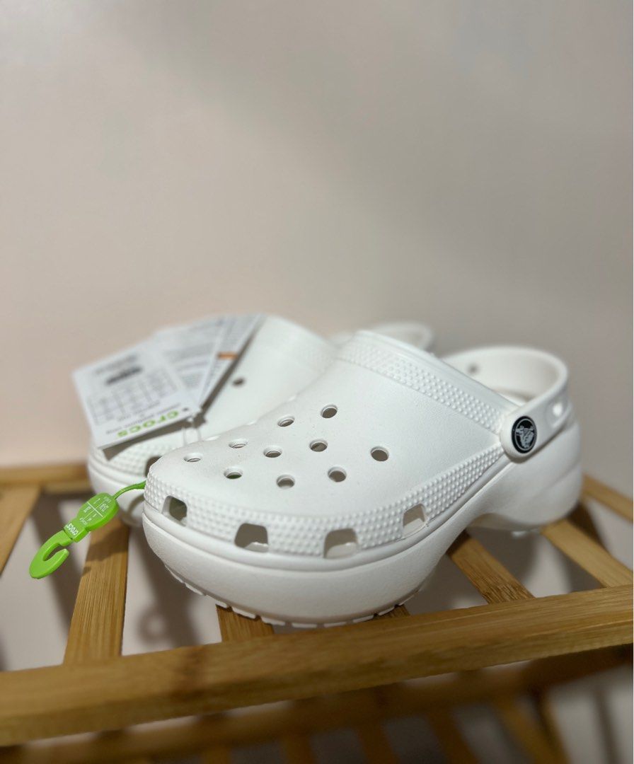 Crocs Women Classic Platform Clog in White - W4, Women's Fashion, Footwear, Sandals on Carousell