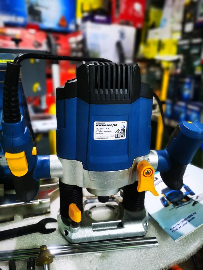 Workzone router, Commercial & Industrial, Construction Tools ...