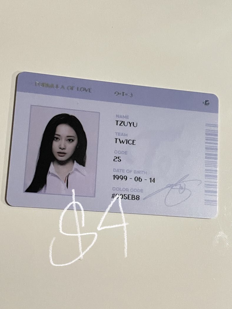 wts twice FOL era id card, Hobbies & Toys, Memorabilia & Collectibles ...