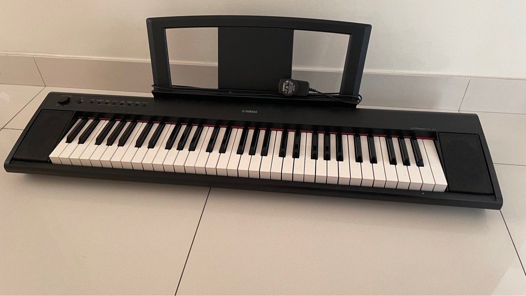 Yamaha Keyboard NP11, Hobbies & Toys, Music & Media, Musical ...