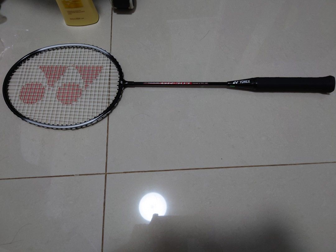 Yonex GR-303 racket, Sports Equipment, Sports & Games, Racket & Ball ...