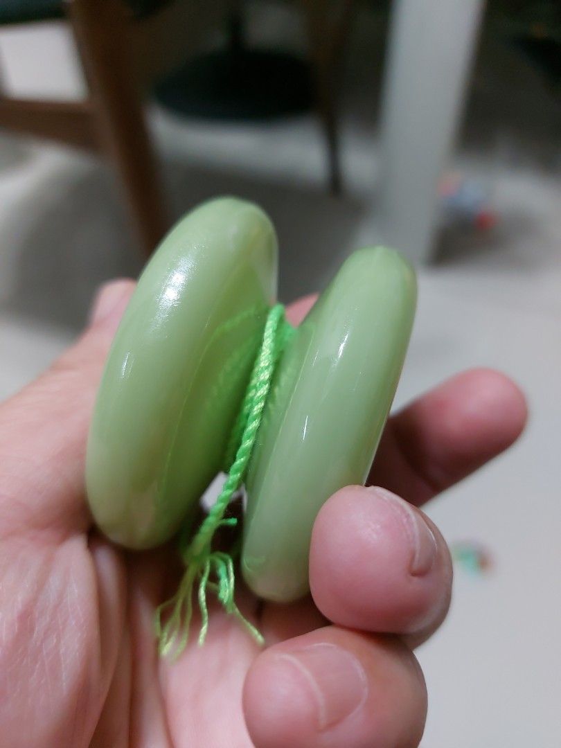 Yoyofactory Starlite, Hobbies & Toys, Toys & Games on Carousell