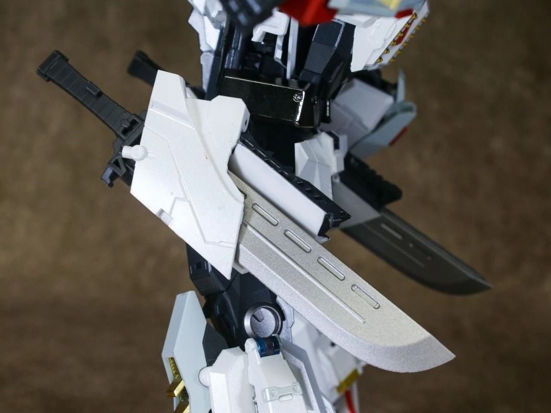 [ 預訂 / 批發 ] WT旺財玩具 Wonderful-Trans WT01 RONIN 白色浪人 成品模型 , 公告欄 - Carousell