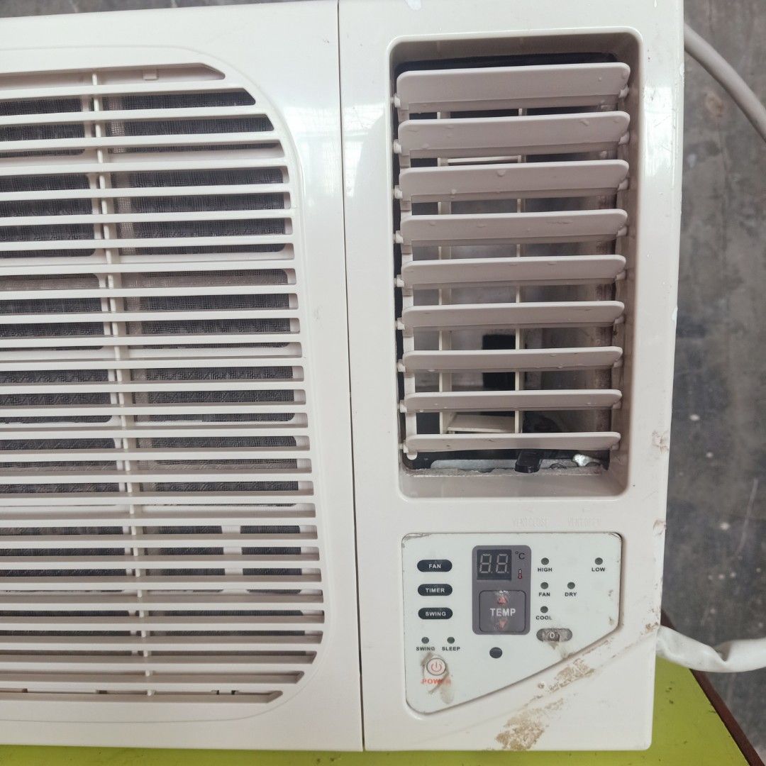 Aircon Window Type 1hp w/ Remote, TV & Home Appliances, Air ...
