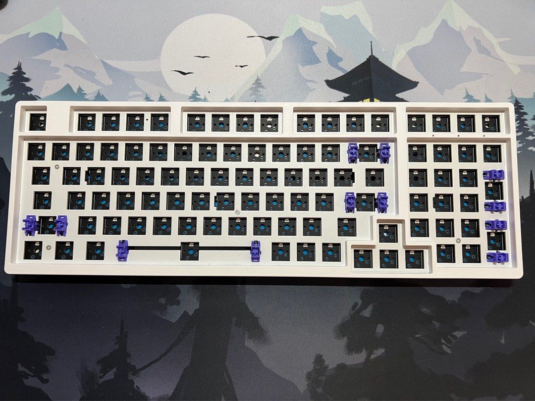 Akko 3098B / Trimode / Full Set or BB, Computers & Tech, Parts ...