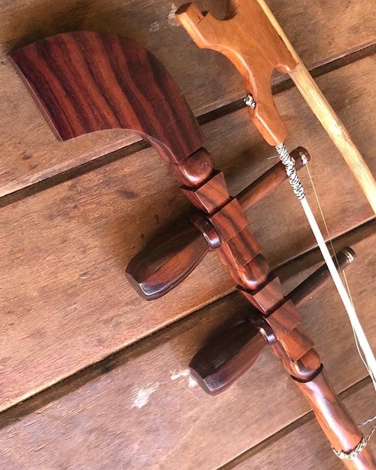 ALAT MUSIK BETAWI KONGAHYAN KAYU SONOKELING, Musik & Media, Alat di ...