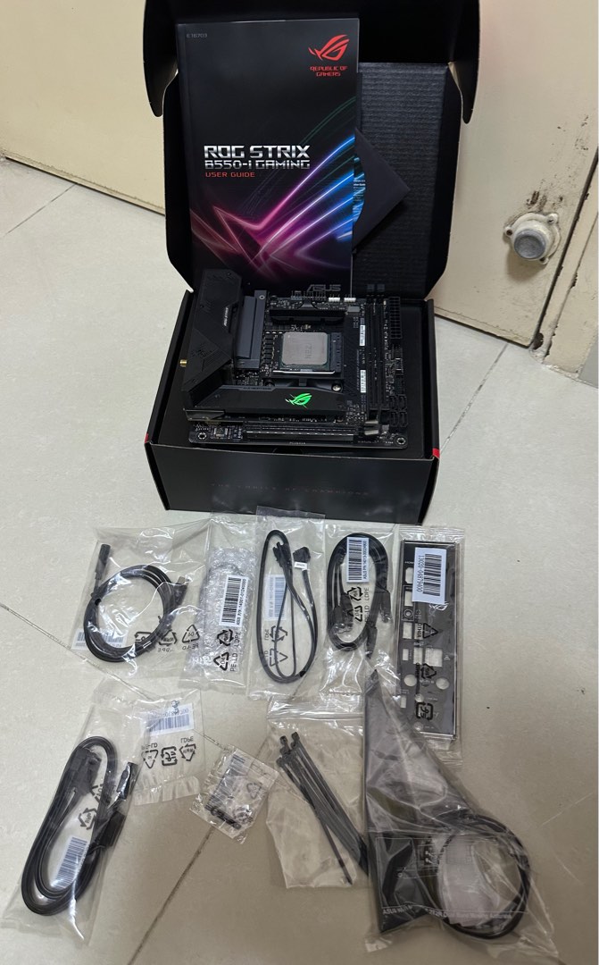 ASUS ROG STRIX B550I, 電腦＆科技, 電腦周邊及配件, 電腦周邊產品 - Carousell