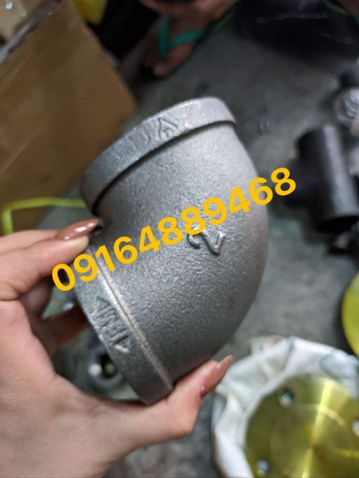 Bi Elbow Threaded, Commercial & Industrial, Construction Tools ...
