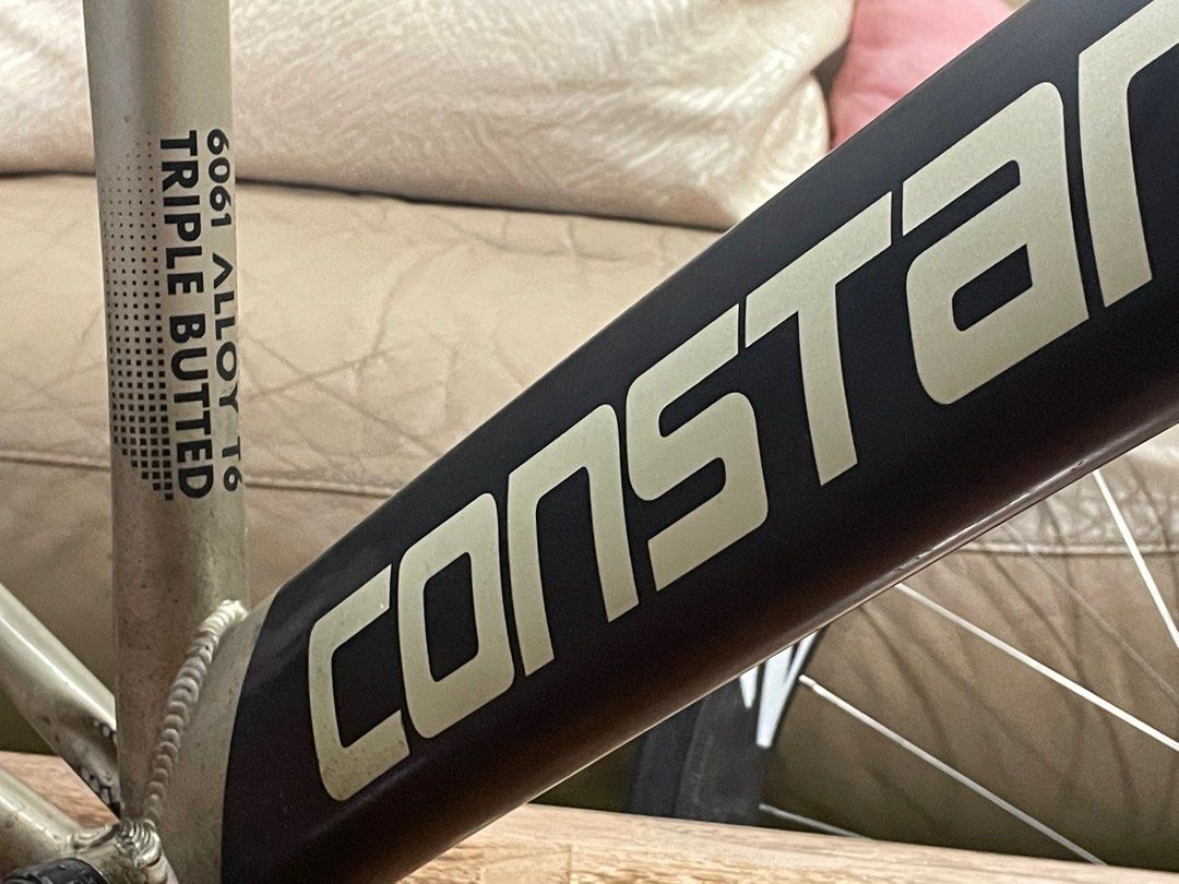 Constantine Barnard track / fixie frameset Black Gold, Sports Equipment ...