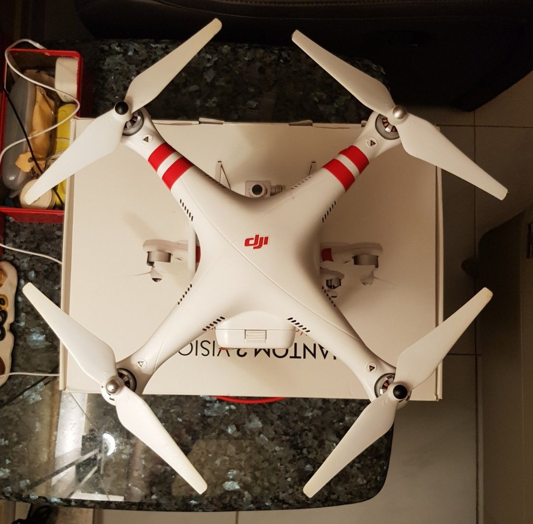 DJI Phantom 2 Vision+ Plus, Photography, Drones on Carousell