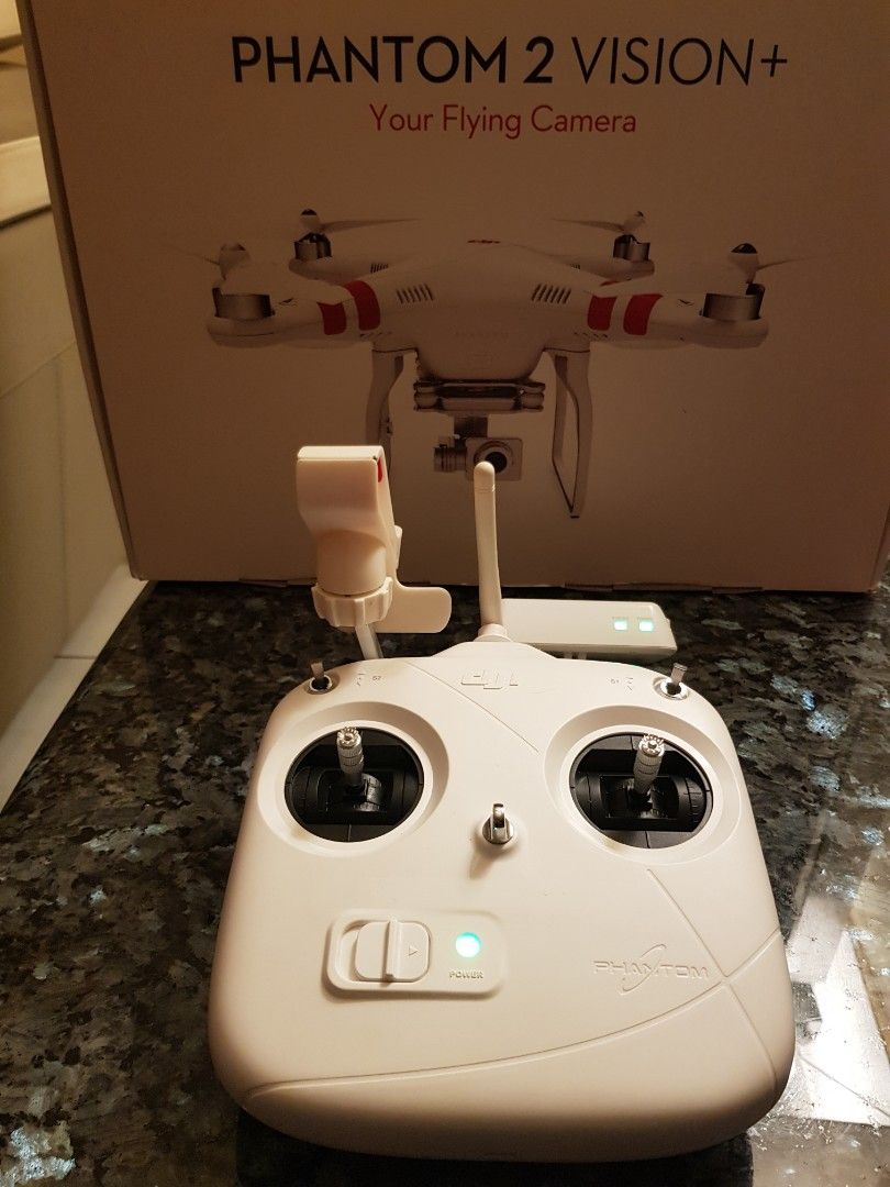 DJI Phantom 2 Vision+ Plus, Photography, Drones on Carousell