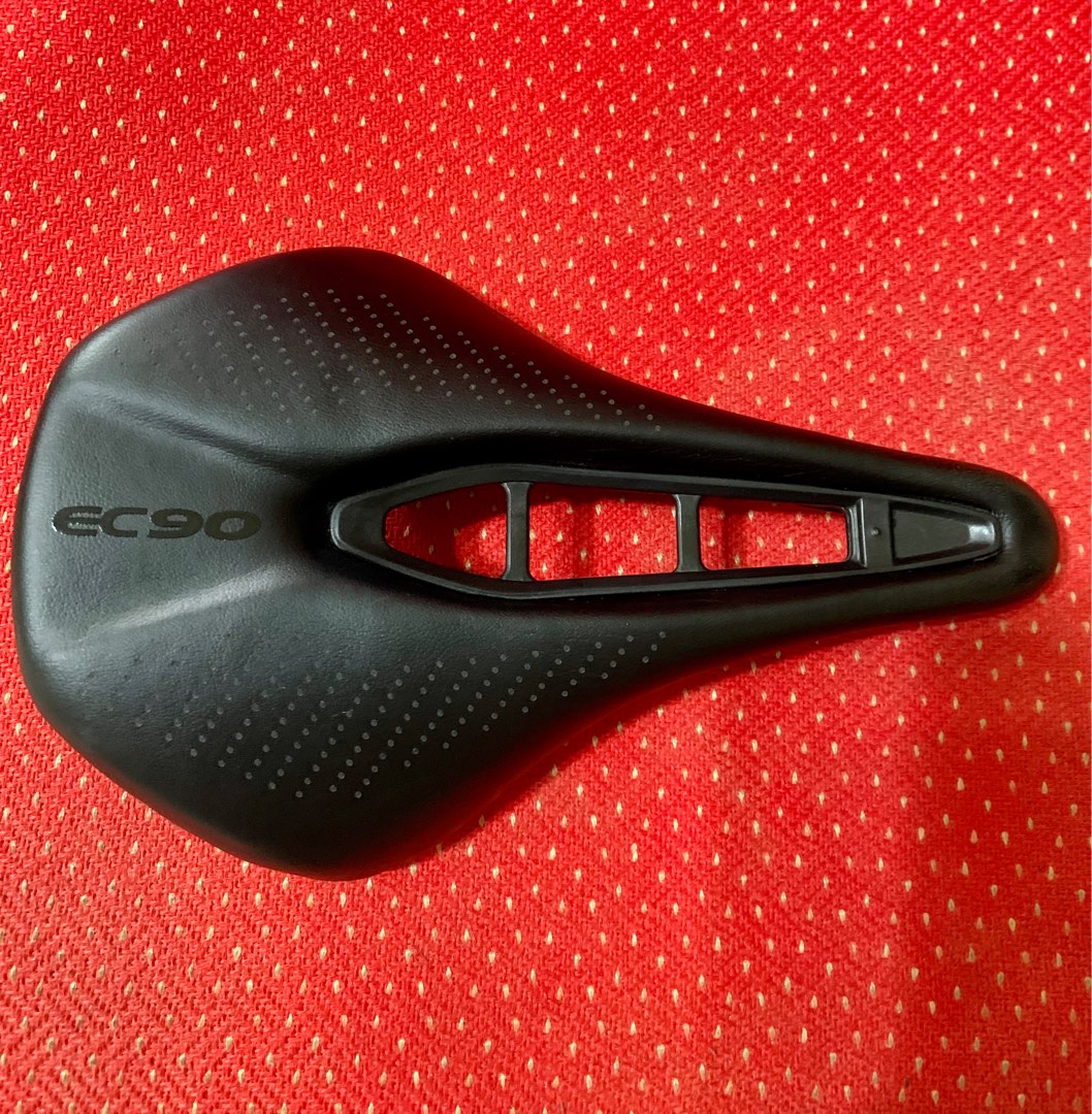 EC90 Saddle, Sports Equipment, Bicycles & Parts, Parts & Accessories on ...