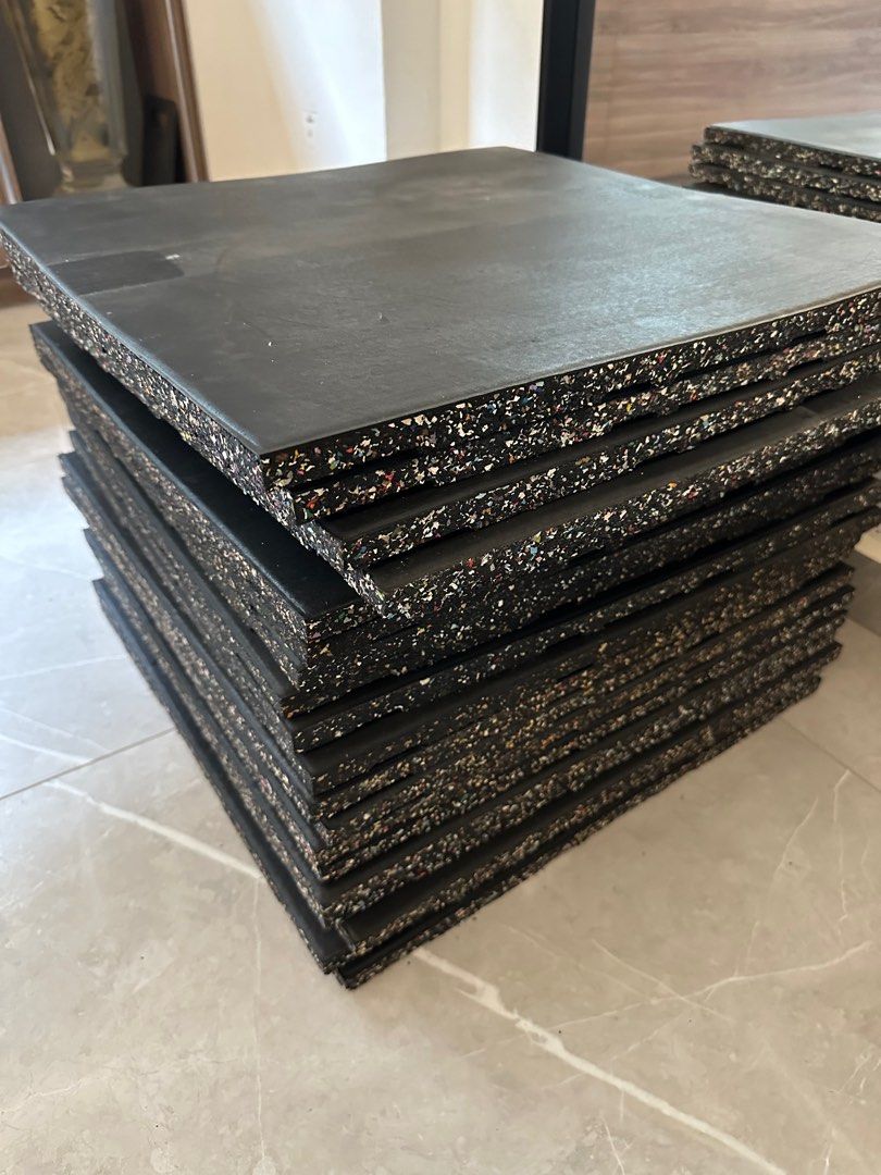 EPDM Gym mat with connectors, Sports Equipment, Exercise & Fitness ...