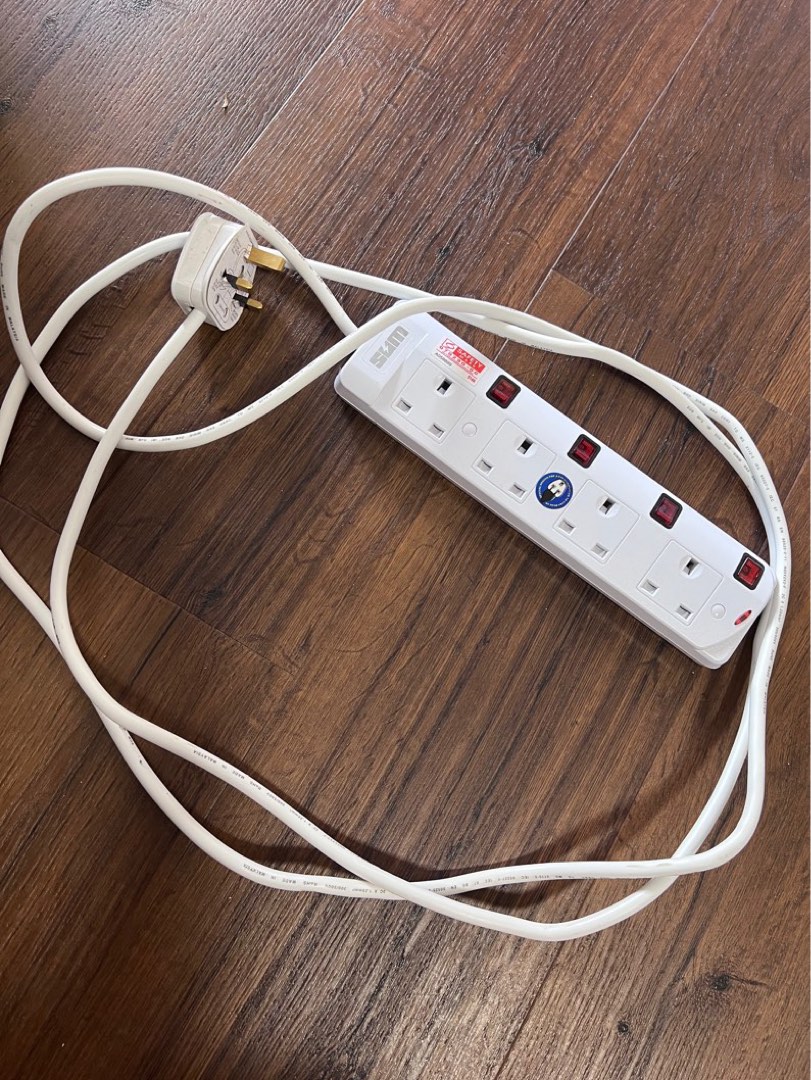 EXTENSION PLUGS 2/3/4 WAY, TV & Home Appliances, Electrical, Adaptors ...